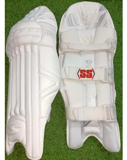 TON - cricket equipment4u UK